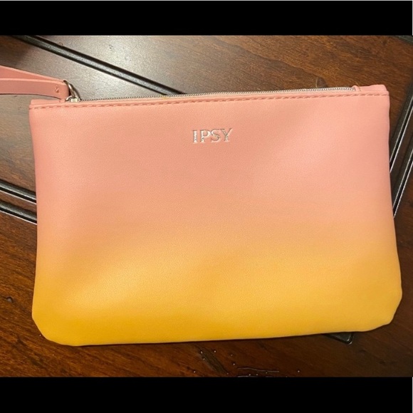 ipsy | Makeup | Ipsy Glam Makeup Bag Color Pinkyellow Comes With A Free ...
